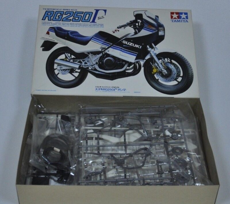 SUZUKI RG250 1/12 – Formula Shop Model